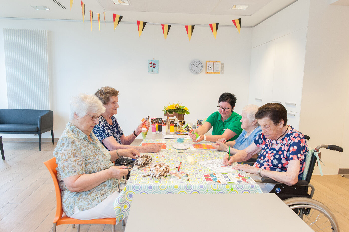 helpen in woonzorgcentrum Ludinaca | IKDOEMEE.BE